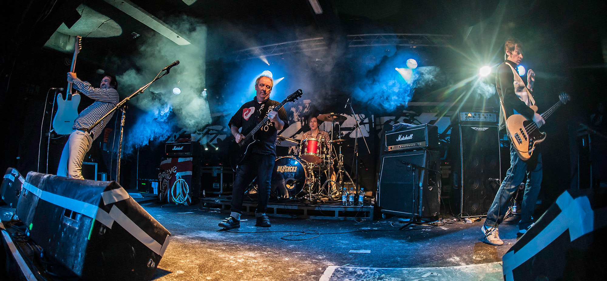 The Buzzcocks, nouvel album en vue – Dark Globe