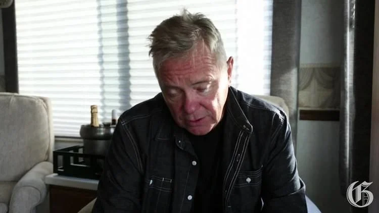 Bernard Sumner, parcours d’un « low profile genius » – Dark Globe